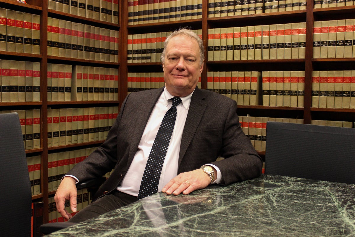 Illinois, Michigan attorney Mike Davis can help with your lawsuit ...
